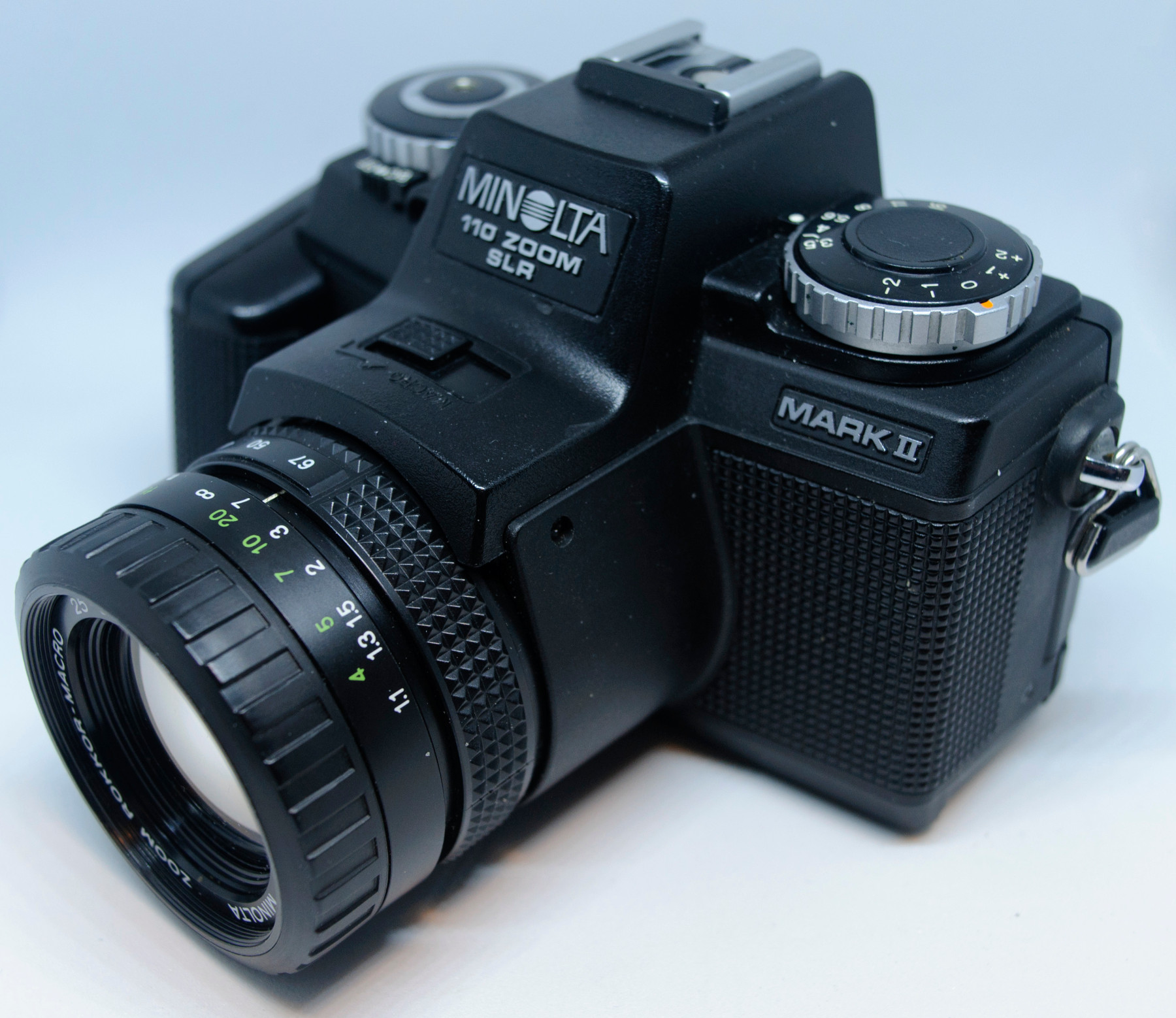 Minolta 110 Zoom SLR MkII – FJ's Cameras